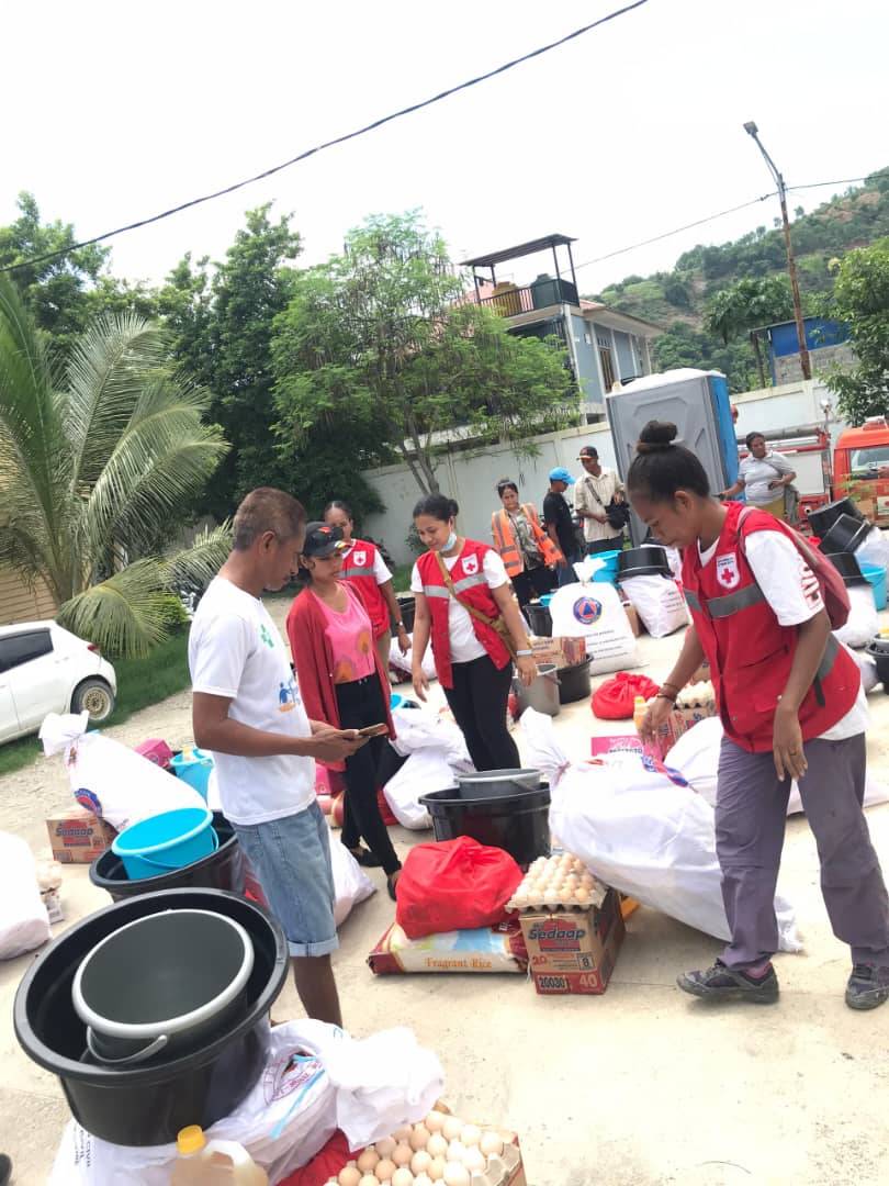 CVTL and Partners Provide Emergency Aid to Flood-Affected Families in Dili - The Timor-Leste Red ...